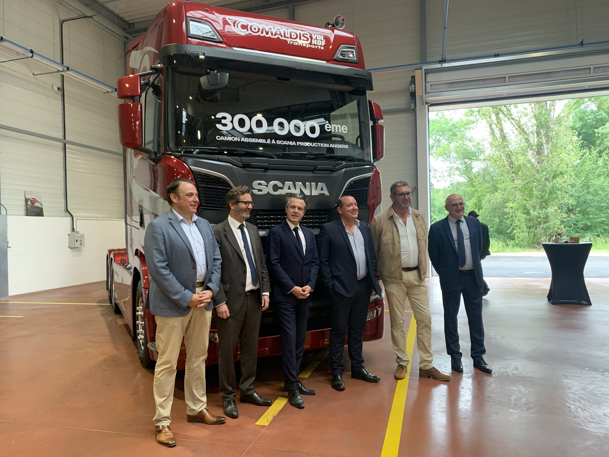 Scania dévoile son 300 000ème camion à Angers. – Angers Info
