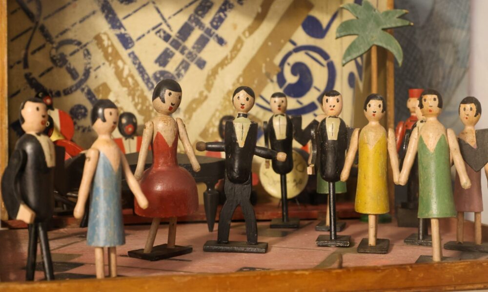 « Le Jouet de Neuvic ». Une exposition temporaire étonnante et unique à ...