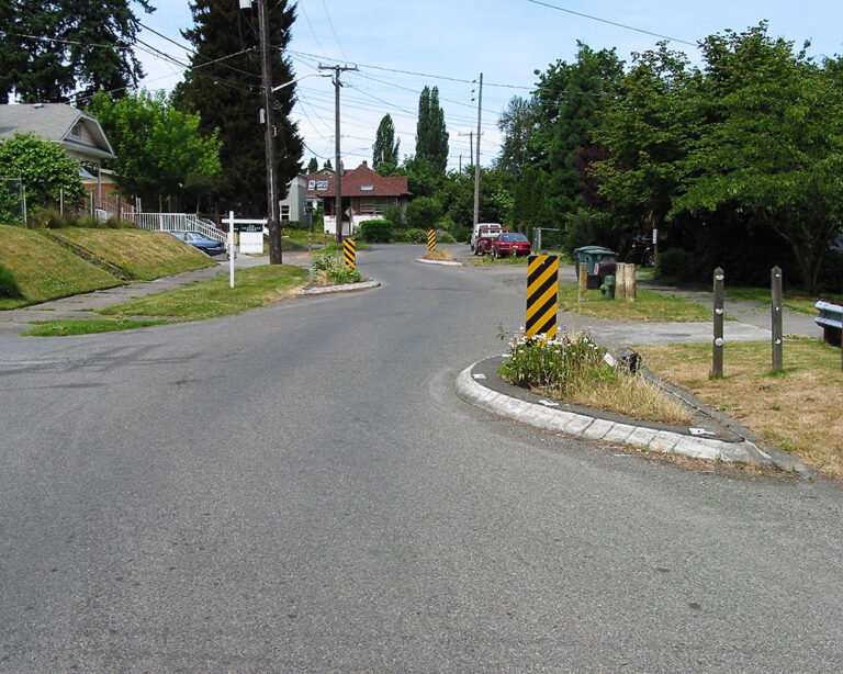Des chicanes testées pour faire ralentir les automobilistes à La ...