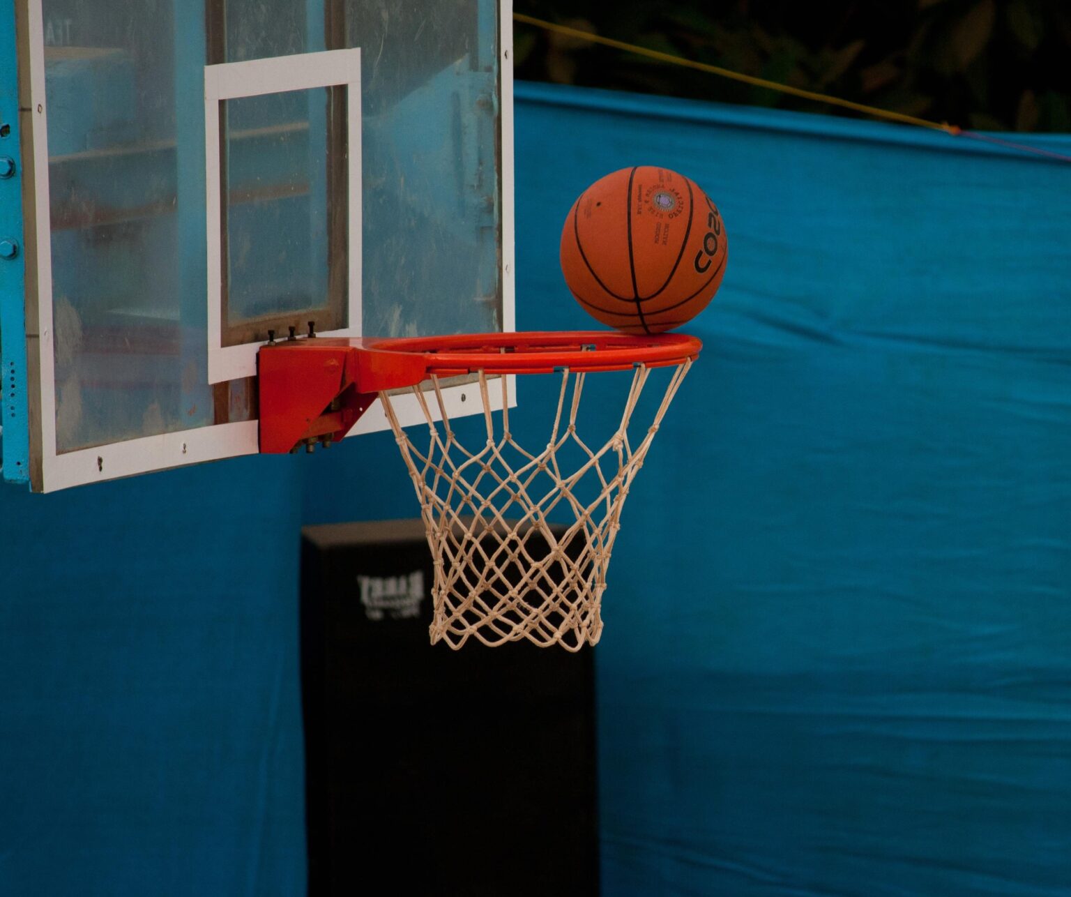 Le Poitiers Basket 86 fait tomber le leader roannais – Angers Info